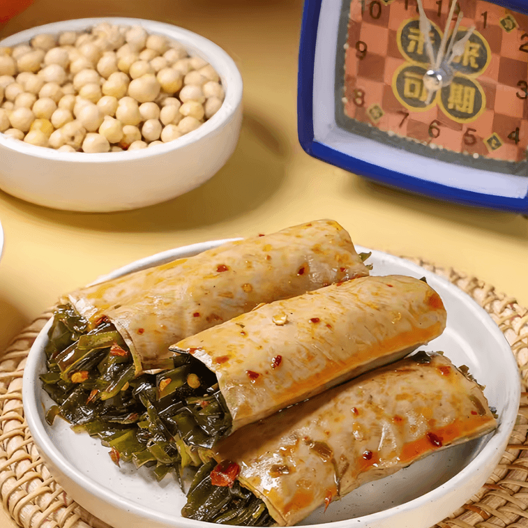 Sichuan Grandma Sandwich Bean Roll with Kelp, Spicy Red Oil, Packaged ...