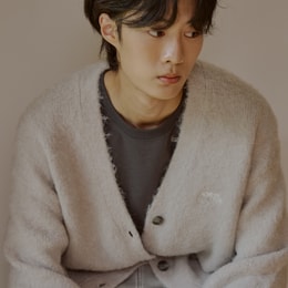 LETTERING LOGO MOHAIR CARDIGAN GREY 1 | Yami